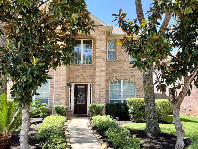 6839 Emerson