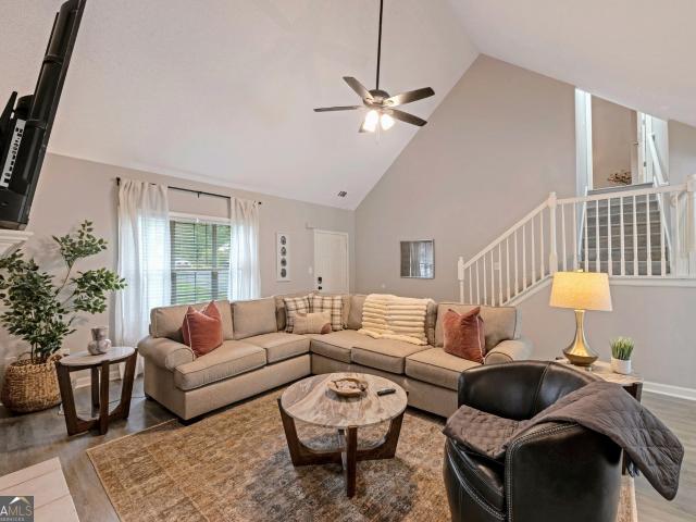 6839 Sandy Creek Drive