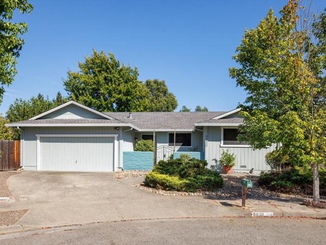 6830 Montecito Ct, Santa Rosa, CA 95409