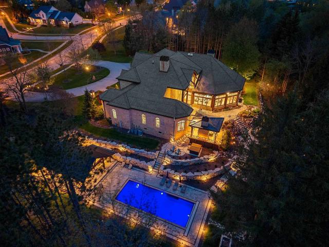 6830 N PURDY Parkway