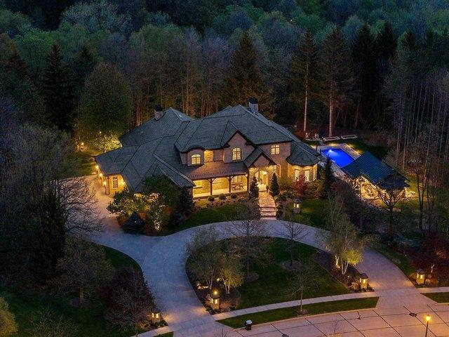 6830 N Purdy Pkwy, Appleton, WI 54913