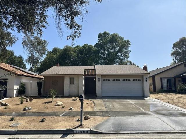 6830 Astoria Dr, Riverside, CA 92503