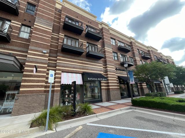 6831 Main Street # 323