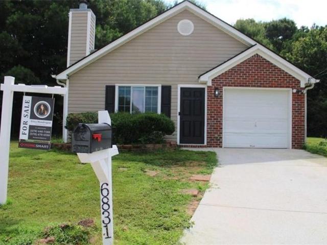 6831 Browns Mill Walk, Lithonia, GA 30038