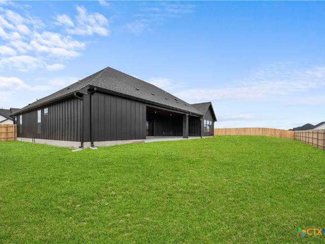6831 Lacey Oak Drive