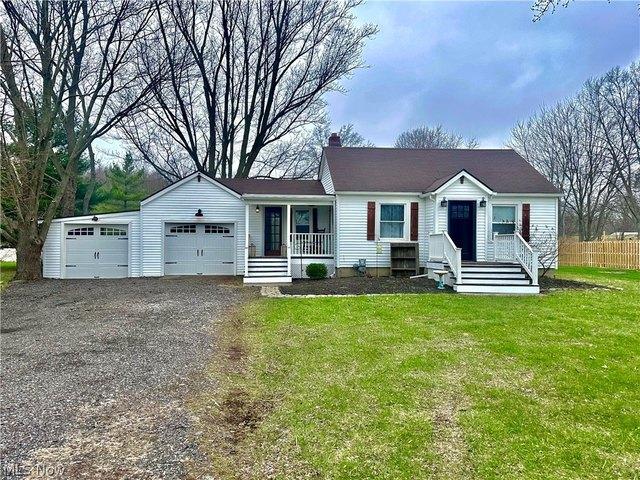 6832 Murray Ridge Rd, Elyria, OH 44035