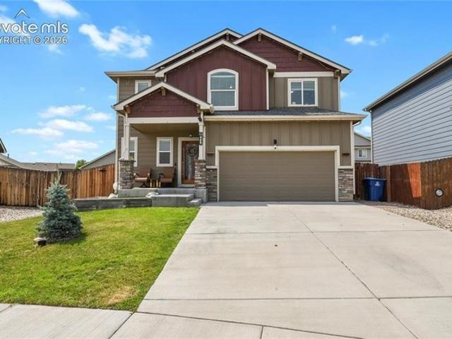 6832 Galpin Dr, Colorado Springs, CO 80925