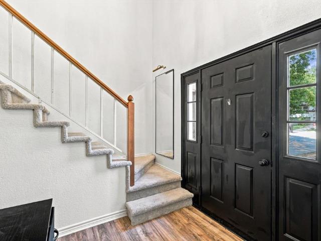 6832 Parkwood Drive