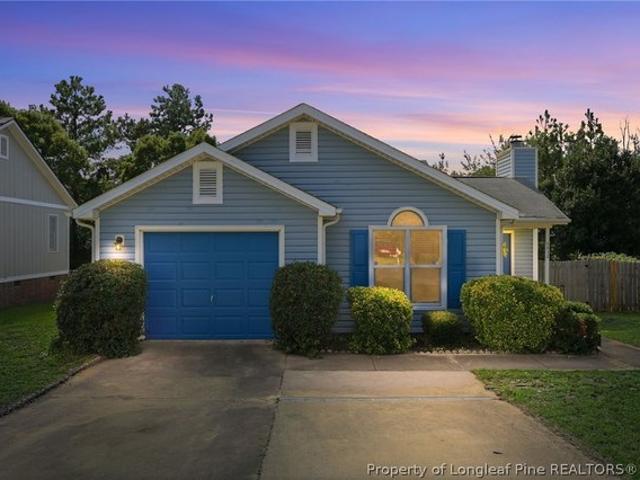 6832 Winthrop Dr, Fayetteville, NC 28311