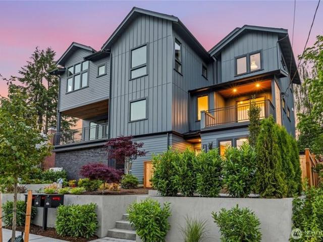 6832 47th Ave NE Unit B, Seattle, WA 98115