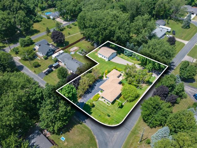 68334 Apple Lane