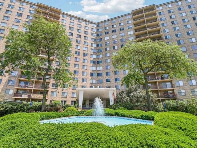 6833 N Kedzie Ave Apt 504, Chicago, IL 60645