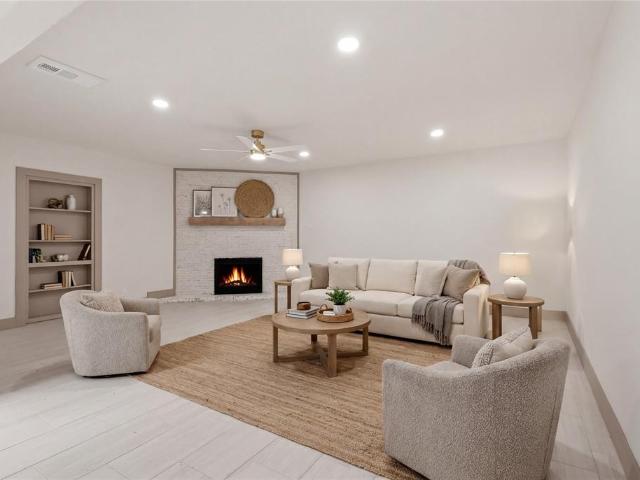 6833 Fortune Road