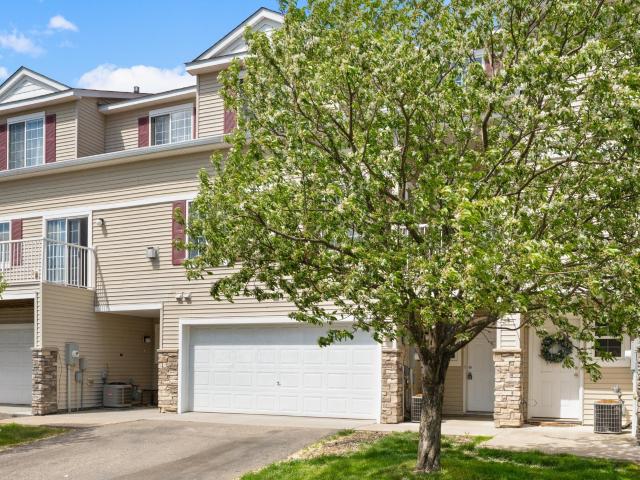 6833 Pine Crest Trl S