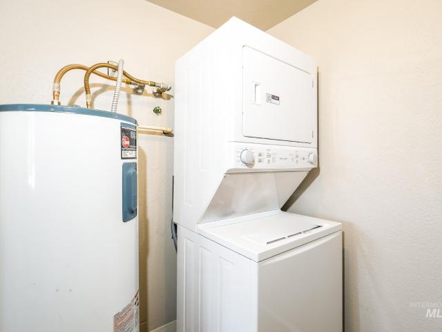 6833 W Colehaven Ln, Unit 23, Boise, ID 83704 | MLS #98973