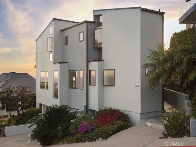 683 Alta Vista Way, Laguna Beach, CA 92651 | MLS #LG26082 | Compass