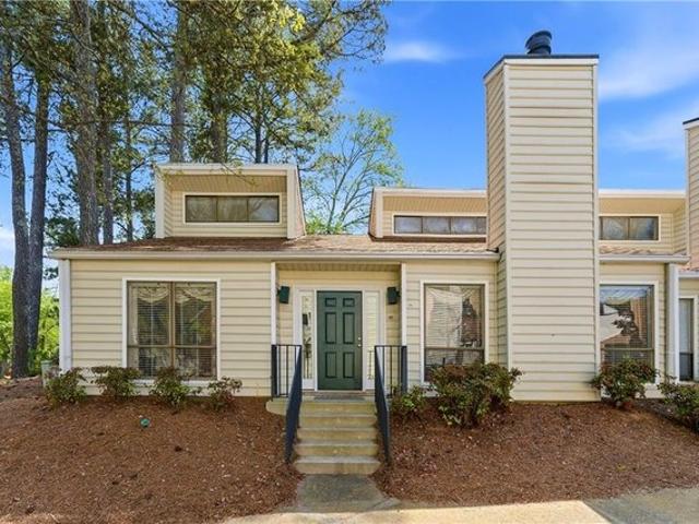 683 Serramonte Dr, Marietta, GA 30068