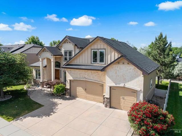 683 W Indian Rocks St, Meridian, ID 83646