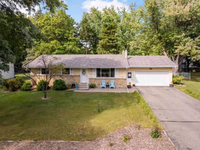 683 Tanglewood Dr, Shoreview, MN 55126 | Compass