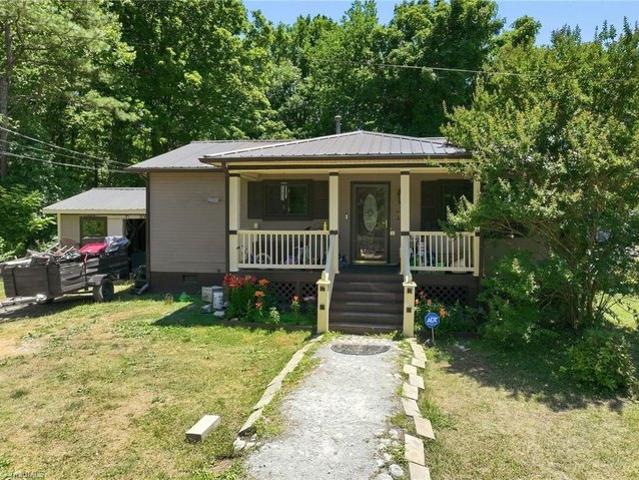 683 Turner St, Hillsborough, NC 27278