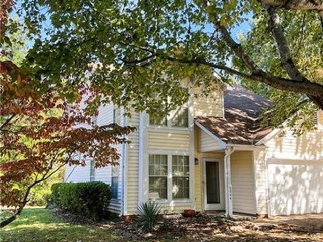 6844 Shiloh Ridge Rd, Charlotte, NC 28212