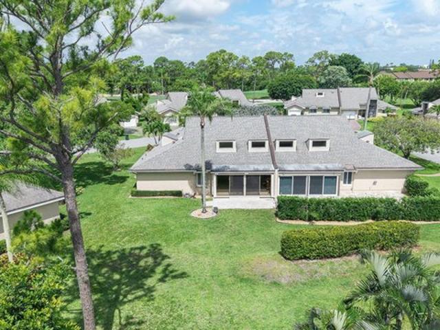 6845 Fountains Cir, Lake Worth, FL 33467