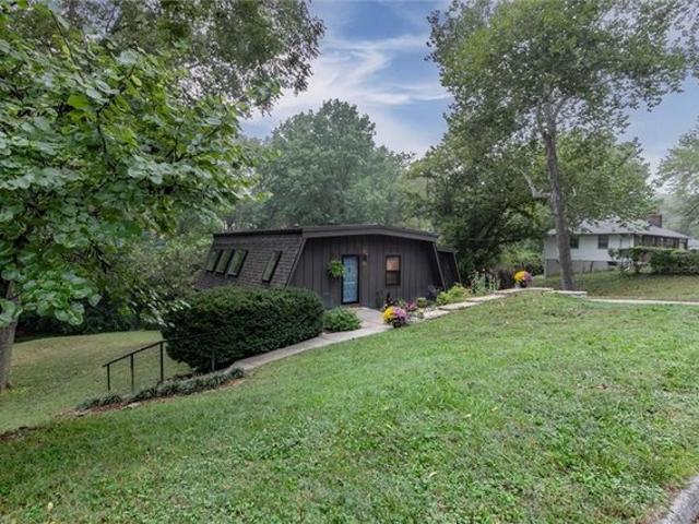 6845 Georgia Ave, Kansas City, KS 66109