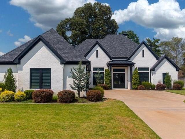 6845 Hilo Ave, Benton, AR 72019