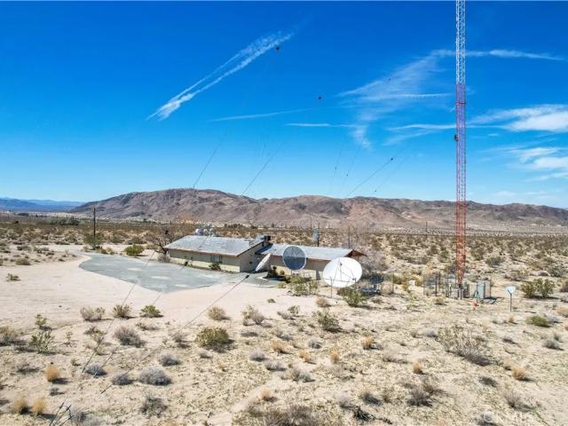 68479, Twentynine Palms, CA 92277 | MLS #JT25232 | Compass