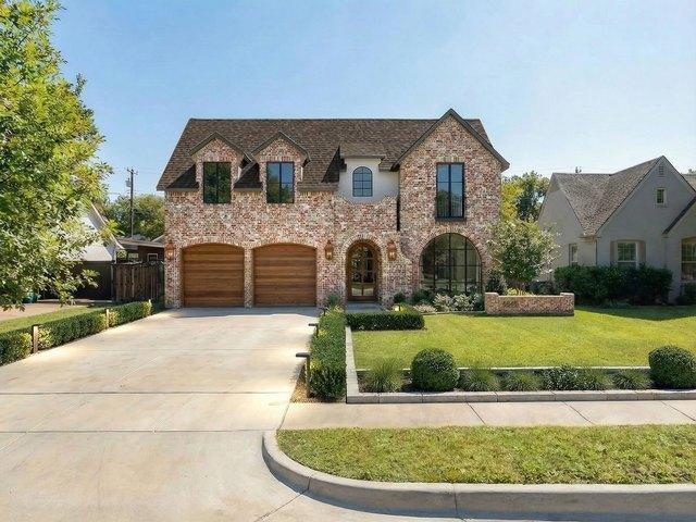 6848 Clayton Ave, Dallas, TX 75214