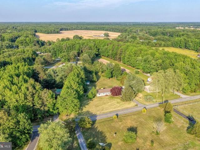 6848 Hopkins Cemetery Rd, Felton, DE 19943