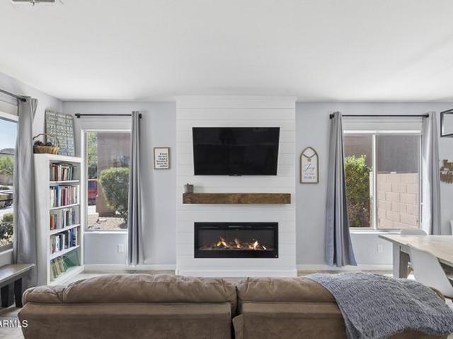 6848 W Ridgeline Rd, Peoria, AZ 85383