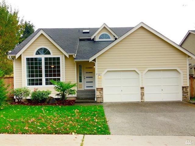6849 NE 1st Pl, Renton, WA 98059