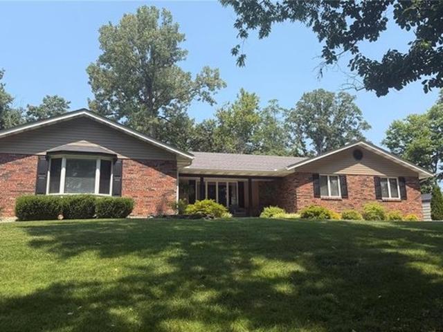 6849 Gushing Spgs, Edwardsville, IL 62025