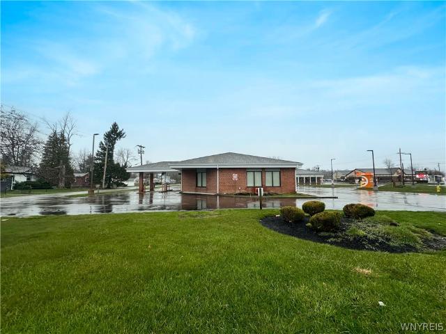 6840 Erie Road
