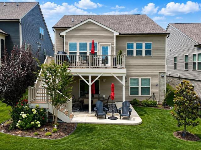 6840 Gerber Daisy Lane