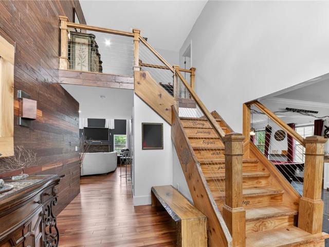 6840 Scenic View Drive