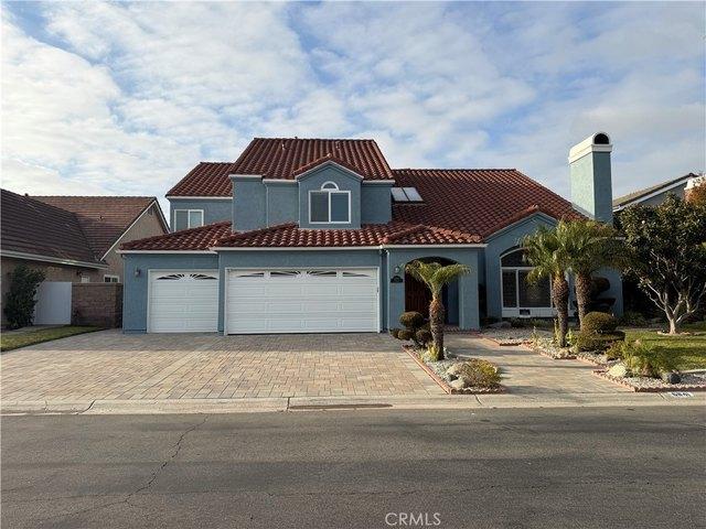 6841 Corral Cir, Huntington Beach, CA 92648