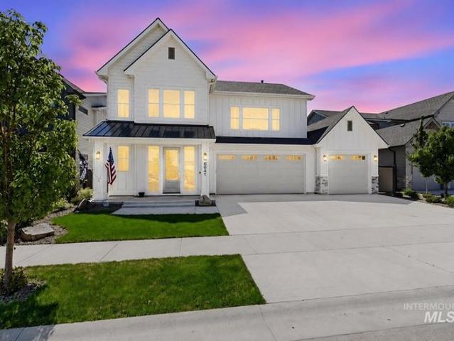 6841 W Mattawa Dr, Meridian, ID 83646