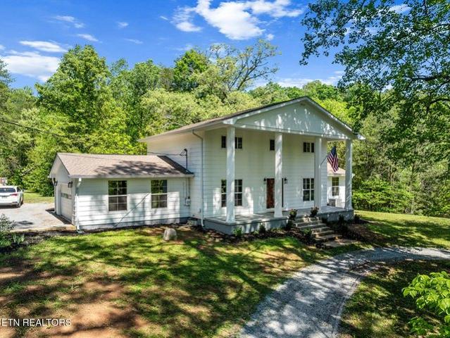 6842 Four Mile Rd, Maryville, TN 37803