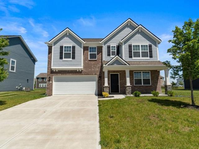 6843 Arrowhead Dr, Brownsburg, IN 46112