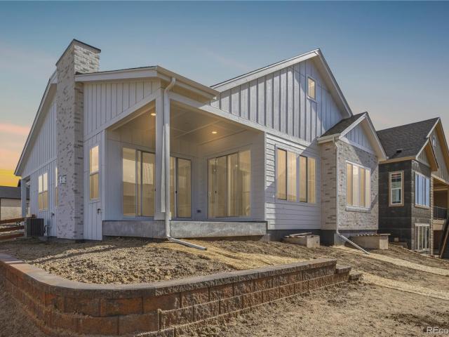 6843 Bridlespur Street