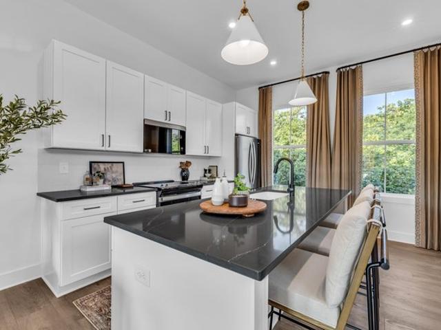 684 Belletrace Cir, Chattanooga, TN 37405