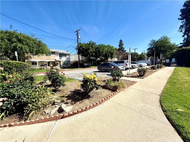 684 E Lee Pl, Azusa, CA 91702 | MLS #PW26065