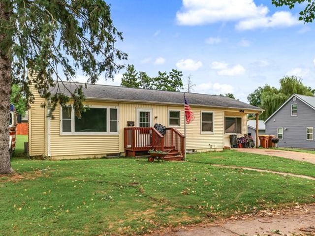 684 N Jackson St, Mondovi, WI 54755