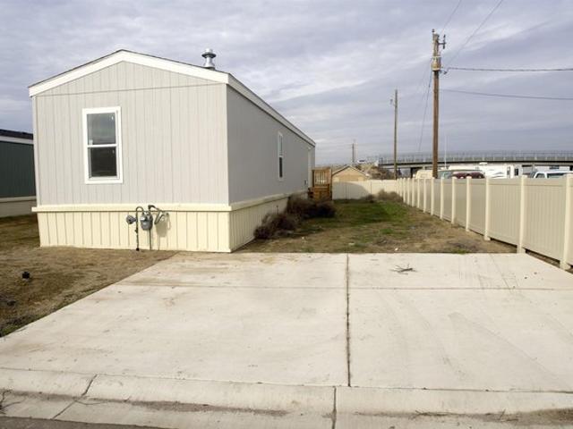 684 SE 10th St Unit 25, Ontario, OR 97914