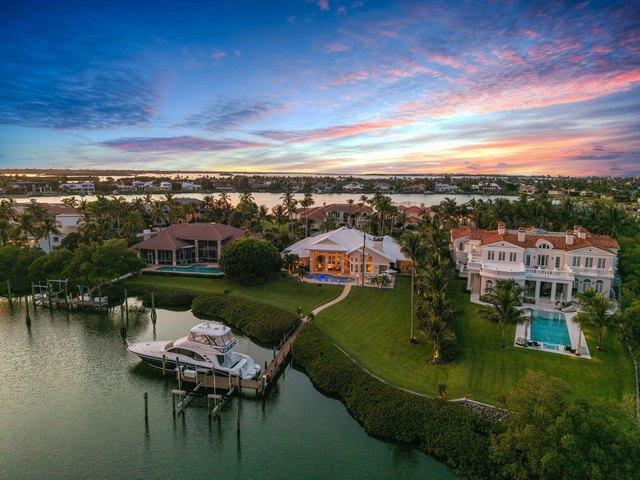 6854 SE Isle Way, Stuart, FL 34996
