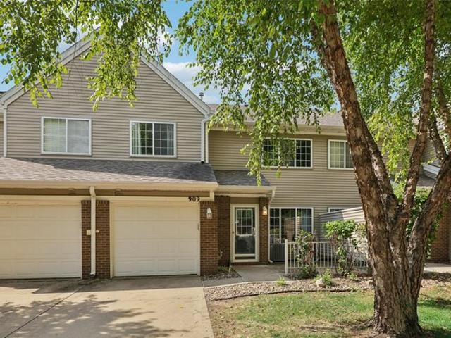 6855 Woodland Ave Unit 909, West Des Moines, IA 50266