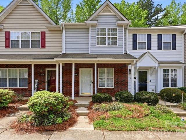 6856 Cypress Tree Ln, Charlotte, NC 28215