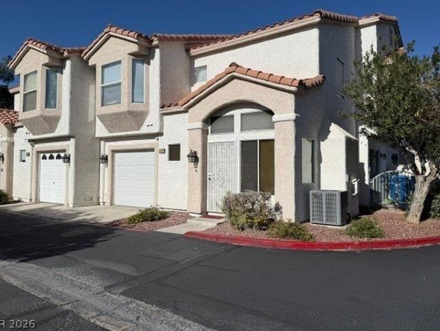 6856 Coral Rock Dr, Las Vegas, NV 89108